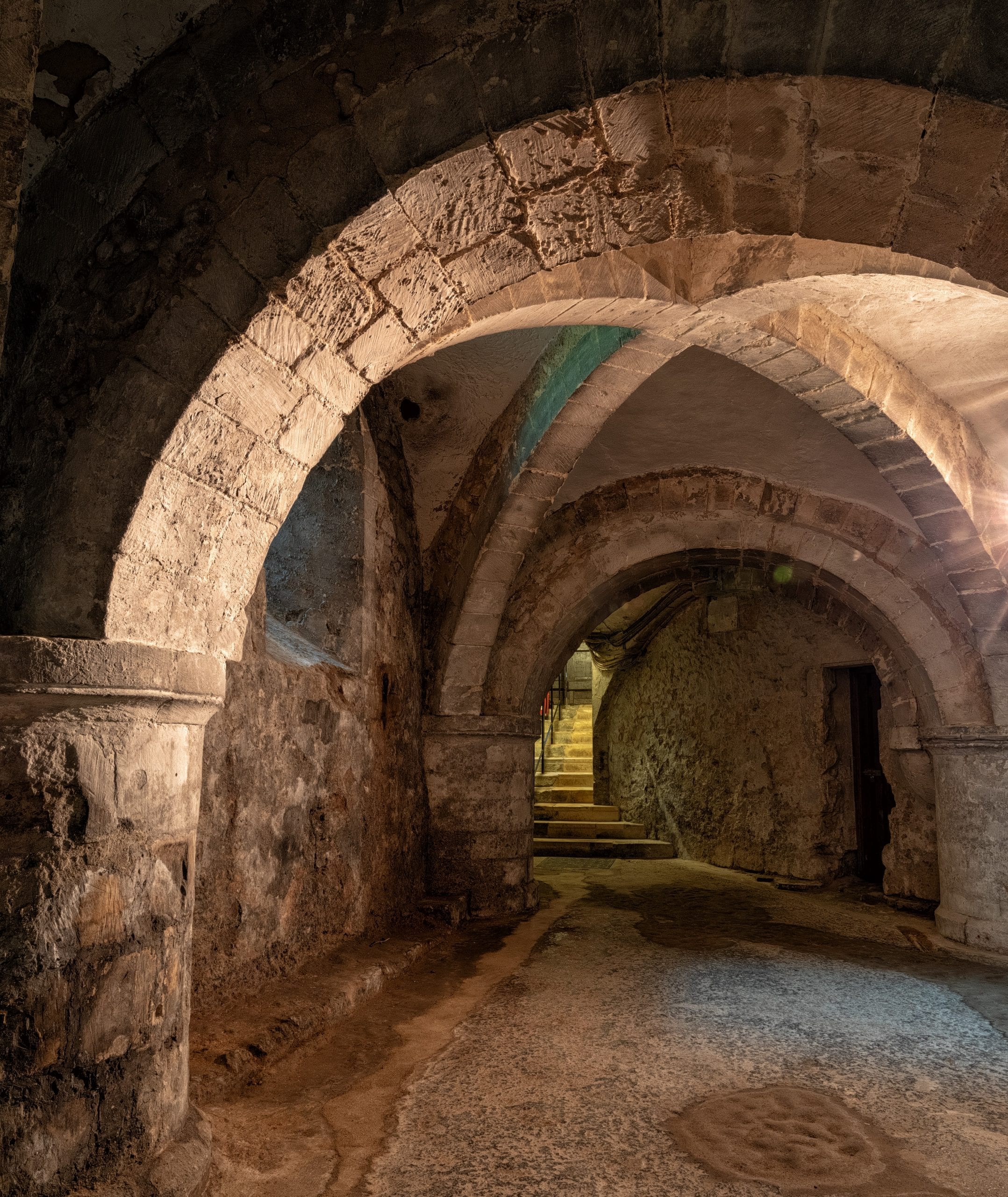 Gloucester Cathedral - Guided Crypt Tour - Gloucester History Festival